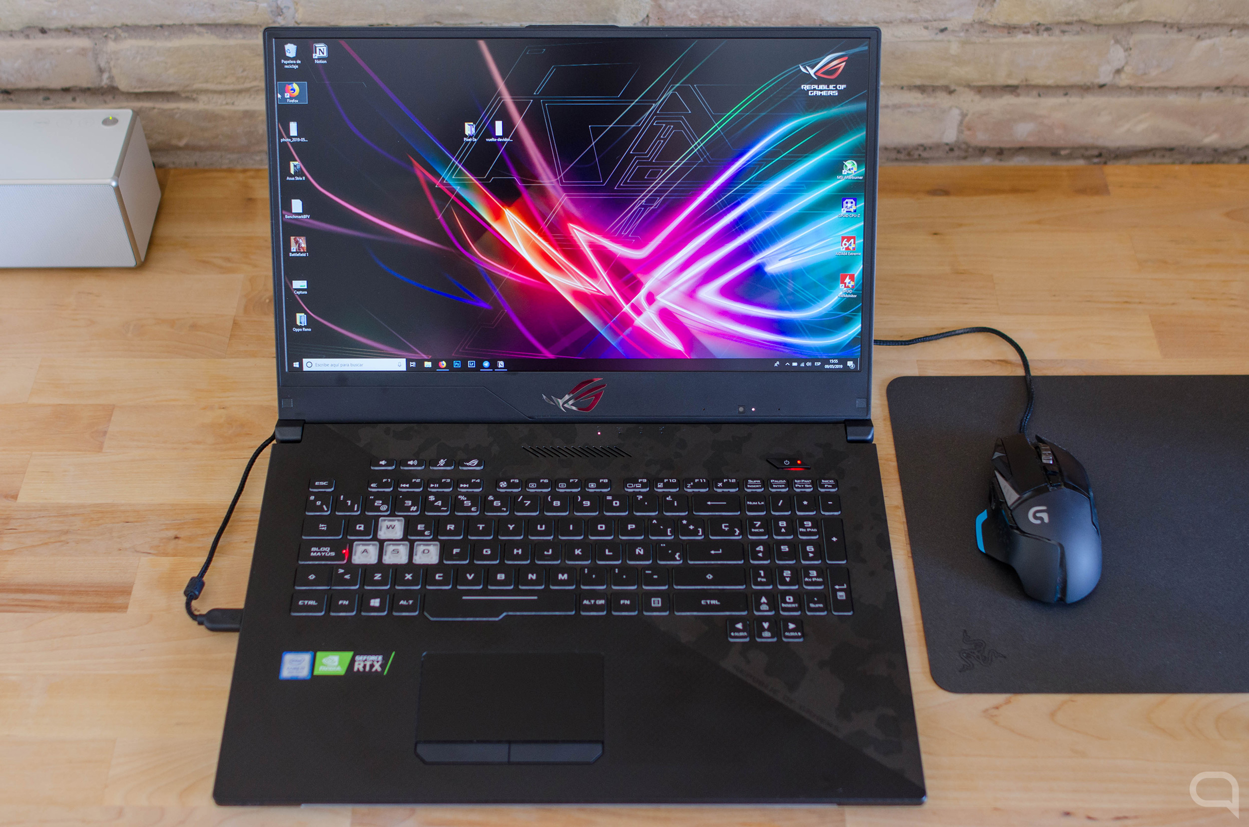 Asus ROG Strix Hero II frontal - IMG